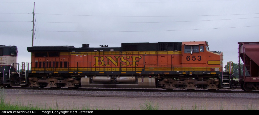 BNSF 653
